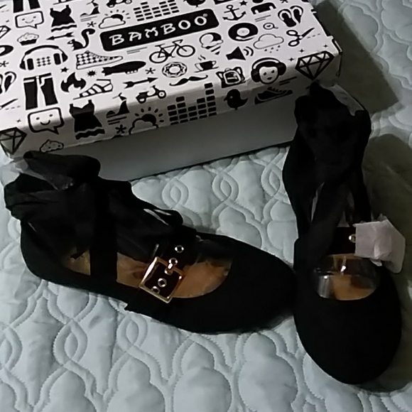 BAMBOO | Shoes | Bamboo Black Ankle Lace Up Flats | Poshmark